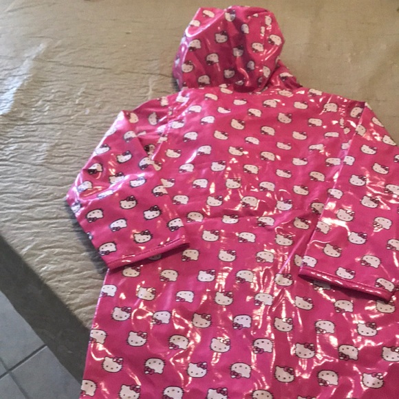 Hello Kitty | Jackets & Coats | Hello Kitty Girls Raincoat Size 3t ...